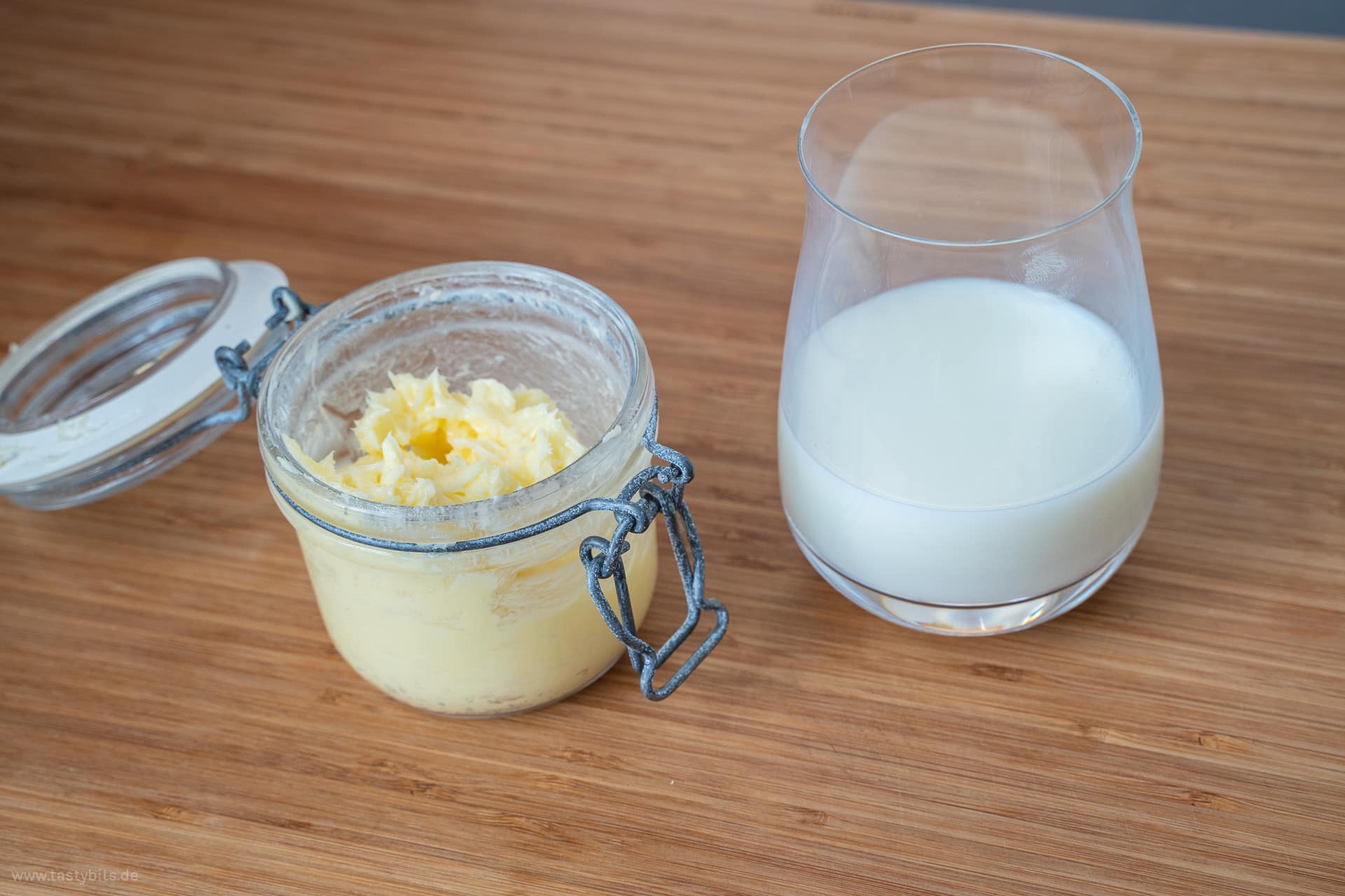 Butter selber machen - aus dieser einen Zutat | tastybits.de